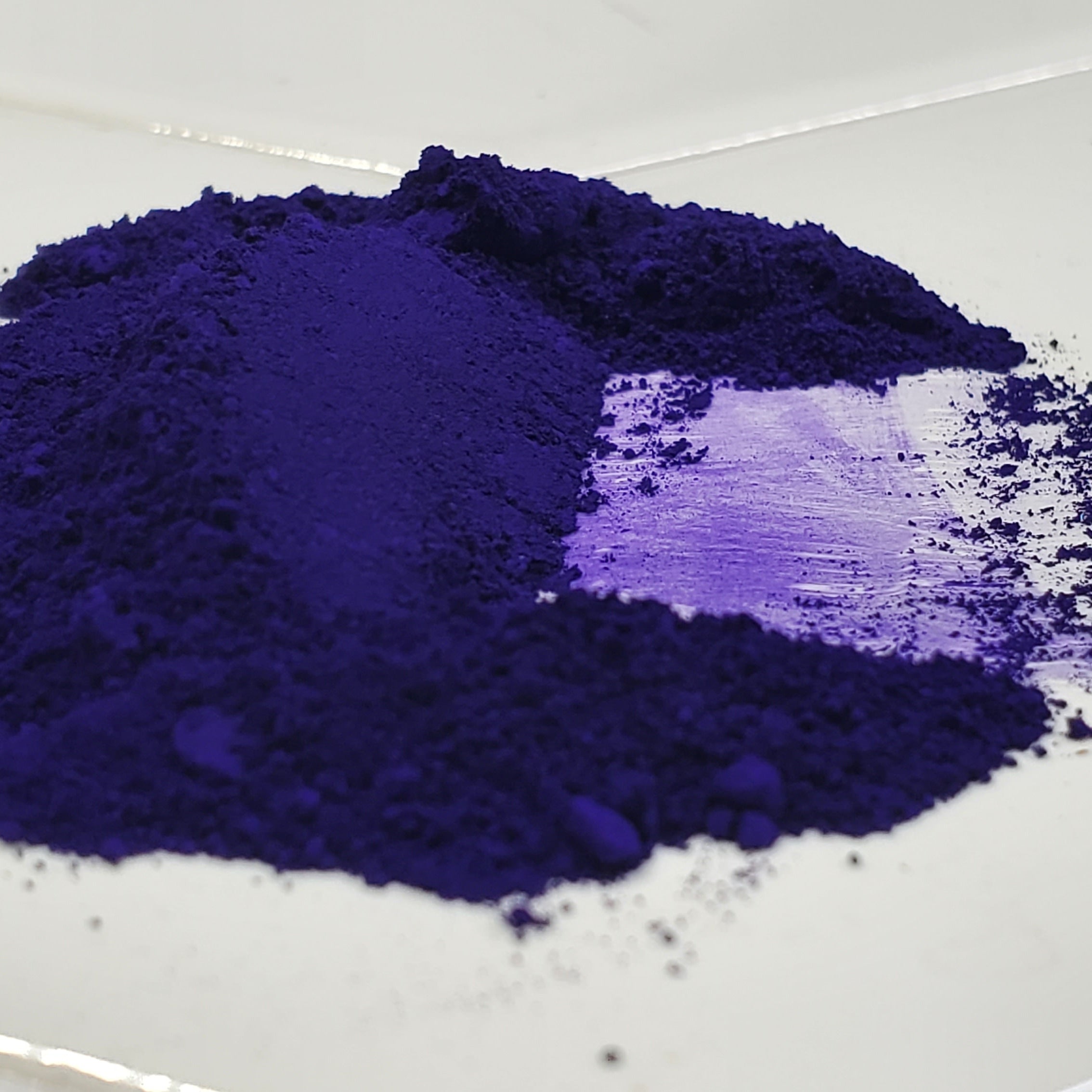 Iron Oxide Diverse Violet 26 – Good tile